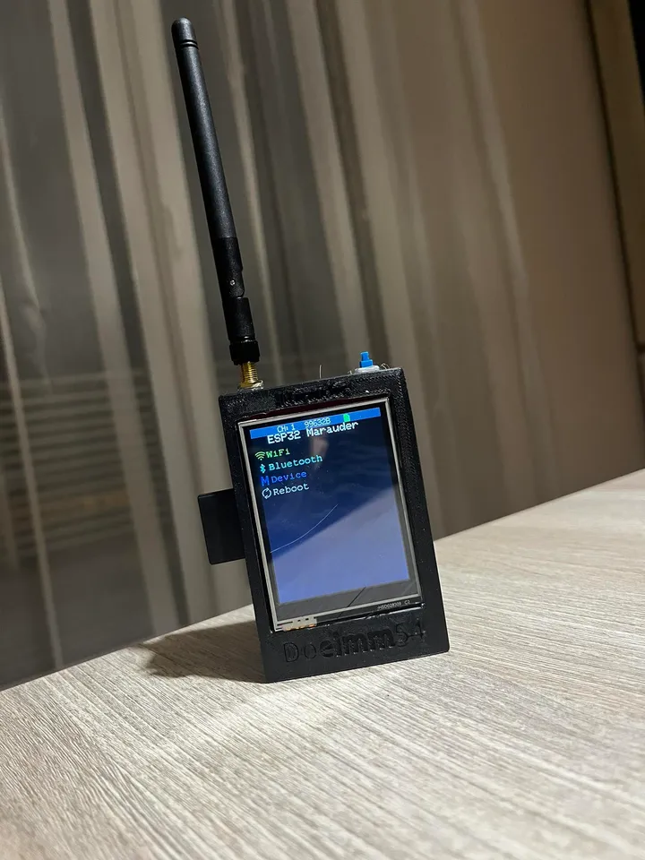 ESP32 Marauder Case by Doelmm | Download free STL model | Printables.com