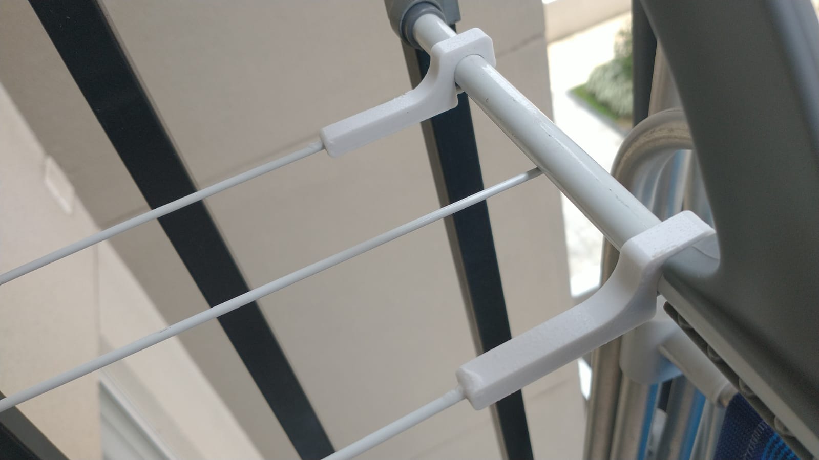 Drying rack hook - Fixing loose wire by ZanaModels3D | Download free ...