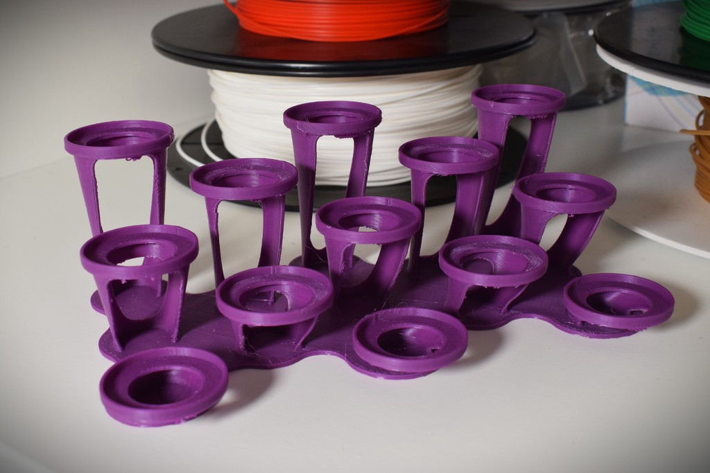 Miniature Display Stand for Warhammer by Peace | Download free STL ...