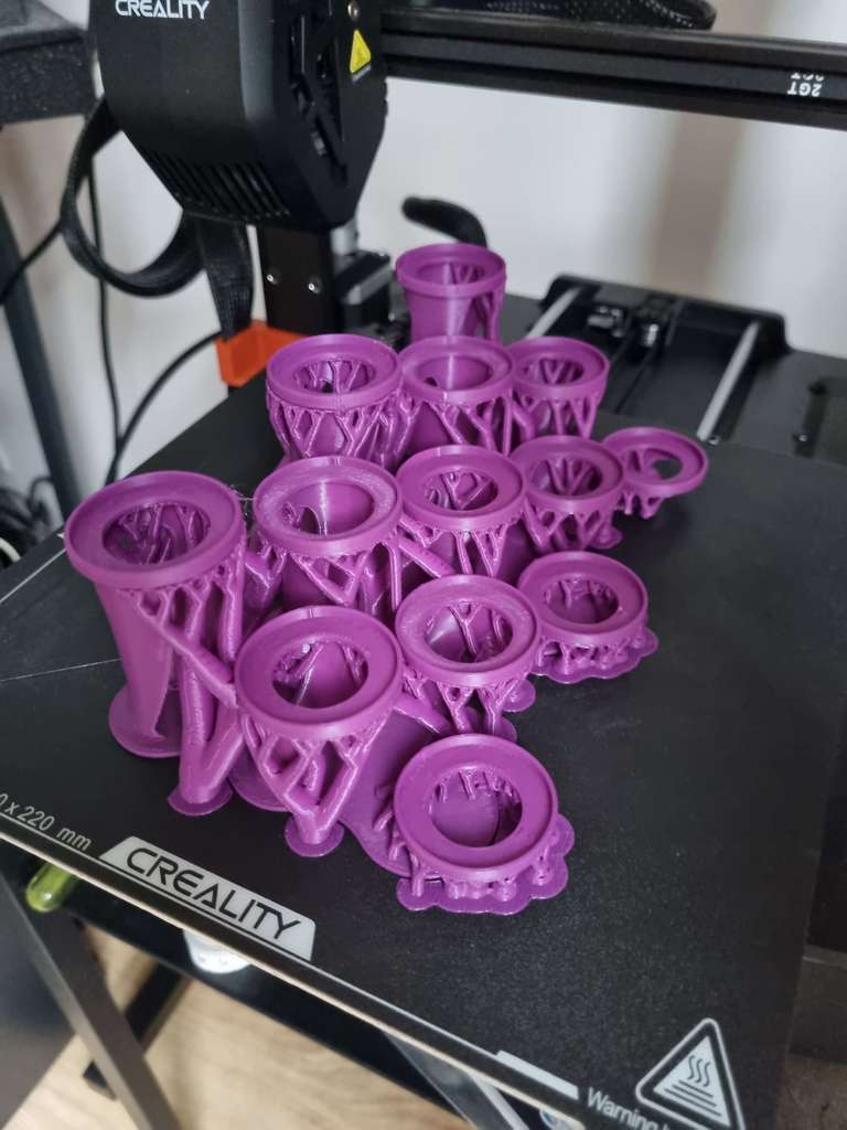 Miniature Display Stand for Warhammer by Peace | Download free STL ...