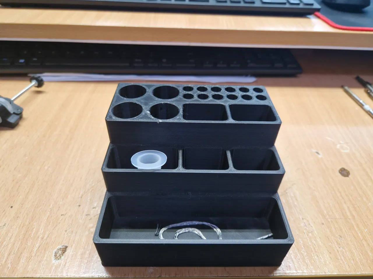 Workshop organizer by Artur | Download free STL model | Printables.com