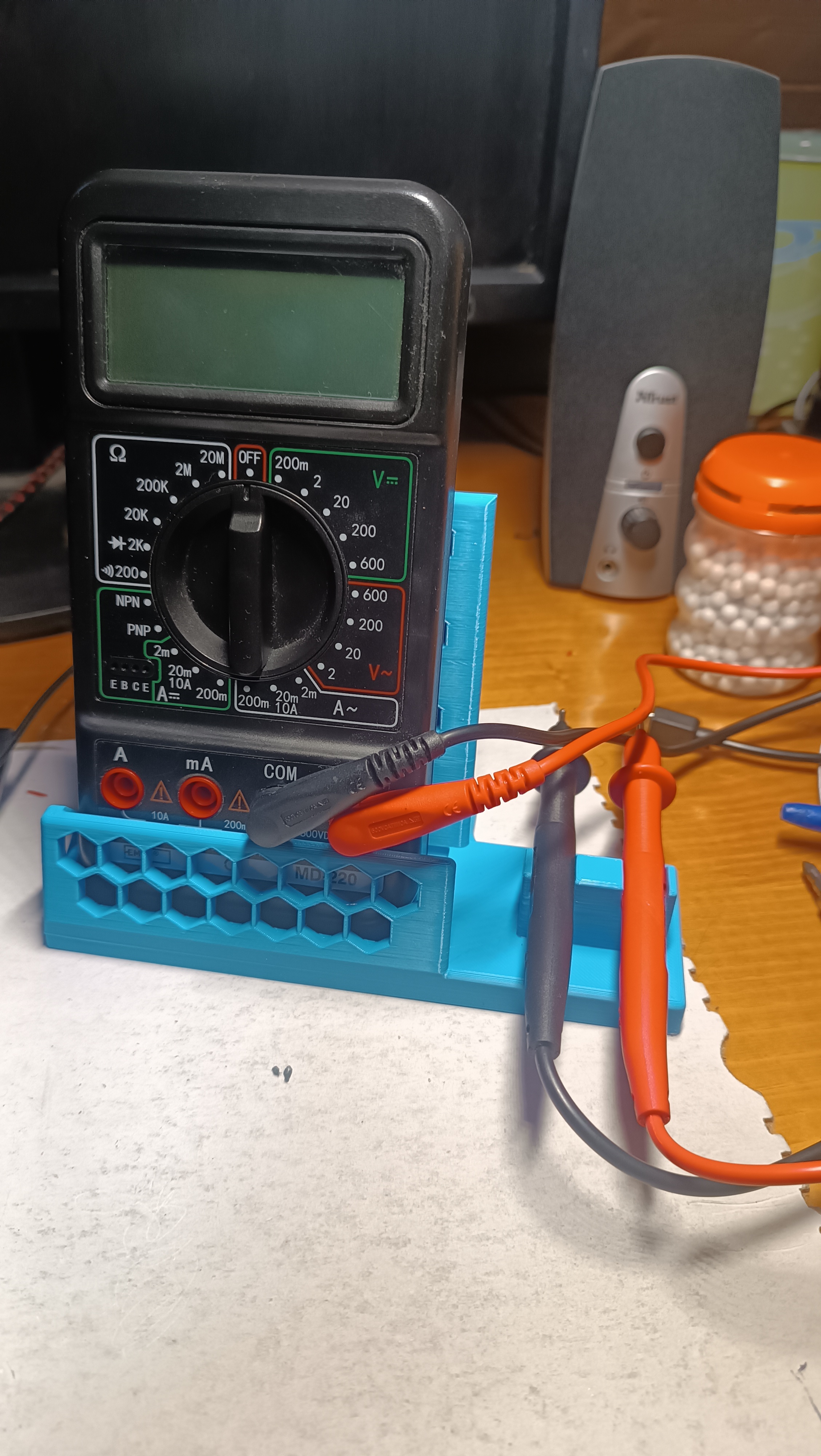 Multimeter stand von David Ondřej | Kostenloses STL-Modell ...