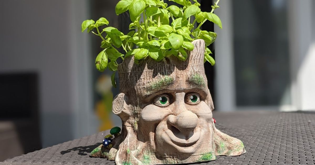 Cartoon-Style Tree Face Planter by Creatures and Theming | Download ...