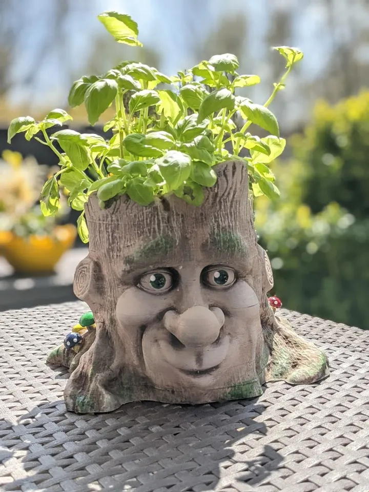 Cartoon-Style Tree Face Planter by Creatures and Theming | Download ...