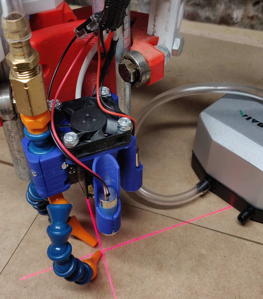 MPCNC 525 Laser Holder for 2.8W laser w/ fan and line lasers by Tom ...