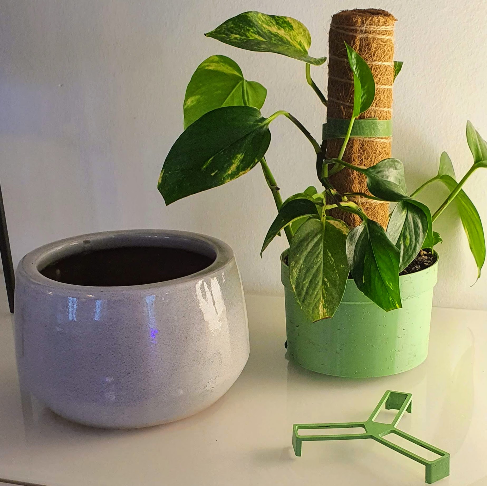 Parametric inner flower pot with stand por PotsAndMorePots | Descargar ...