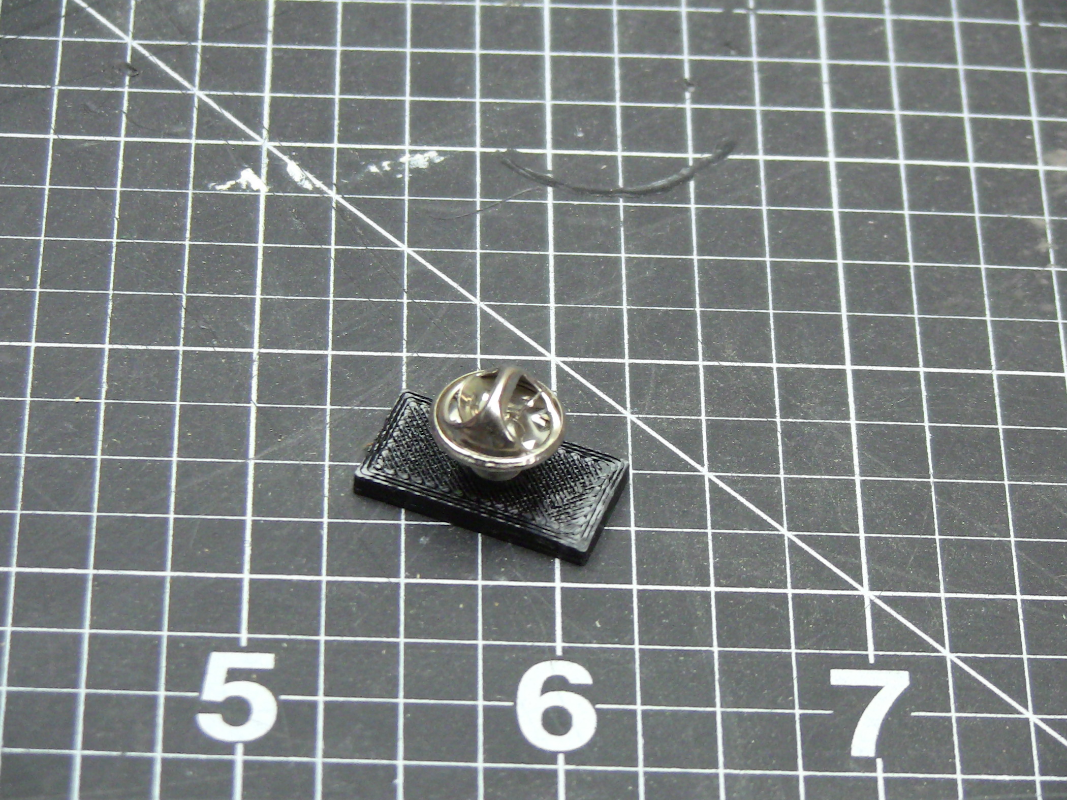 Dollar Enamel pin by Nick Tailor | Download free STL model | Printables.com