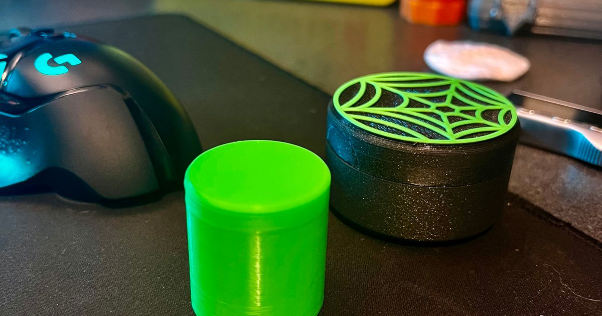 Simple Parametric All Purpose Cylindrical Case by The Retro Relic ...