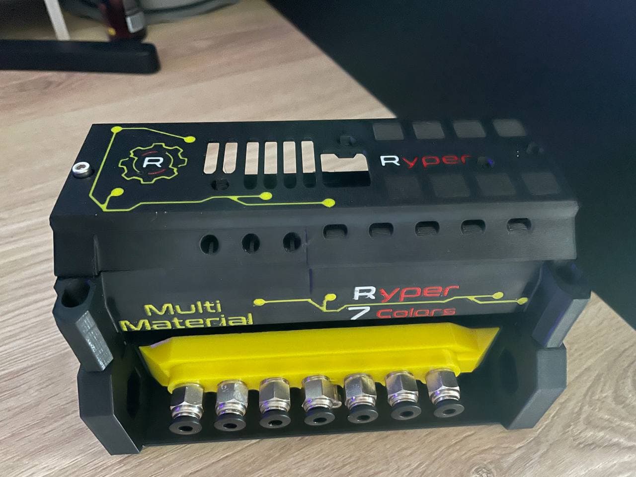Ryper MMU 7Colors 2+1s por Ryper3D | Descargar modelo STL gratuito ...