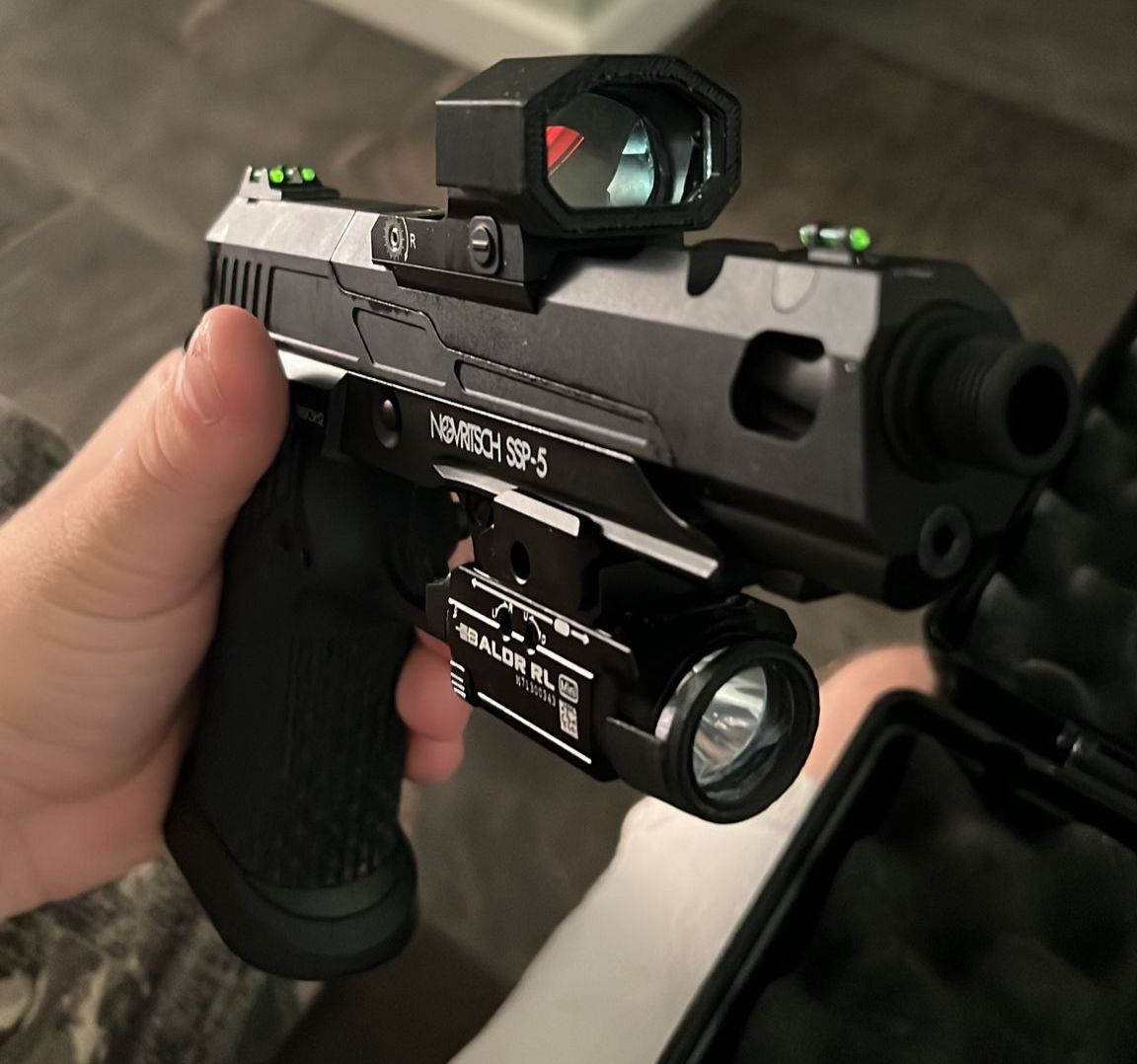 Red dot micro v2 cover with insert for 3mm polycarbonate by Tjeu Foolen ...