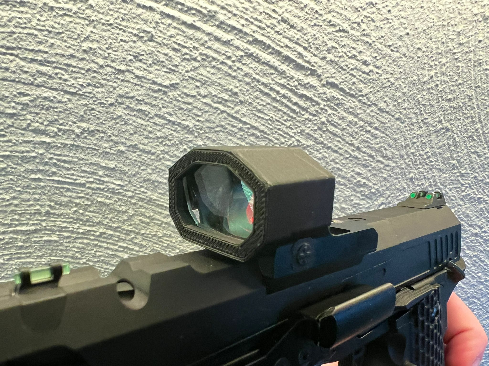 Red dot micro v2 cover with insert for 3mm polycarbonate by Tjeu Foolen ...