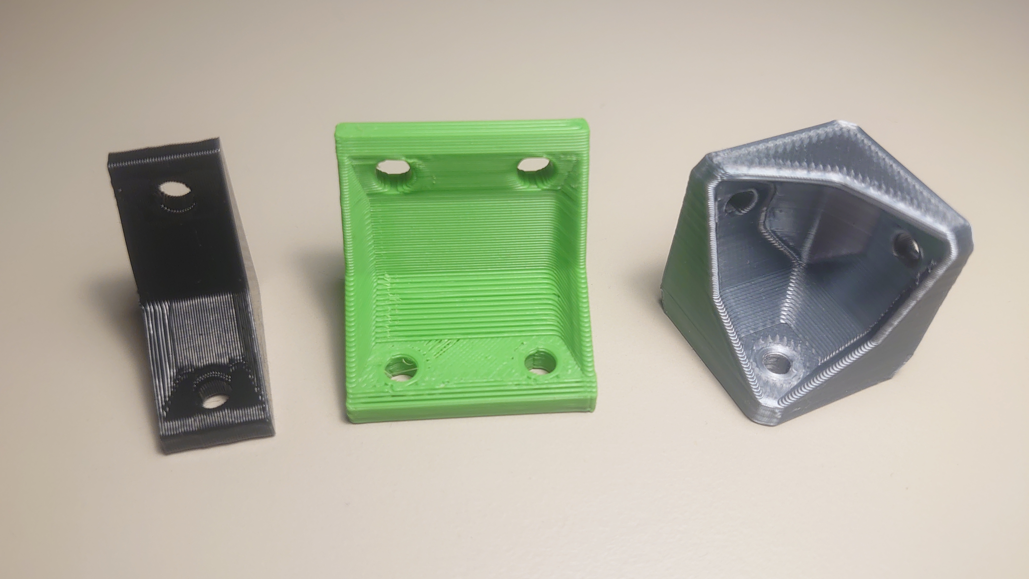 Strong Corner Brackets - multiple variants and sizes, easy to print and ...