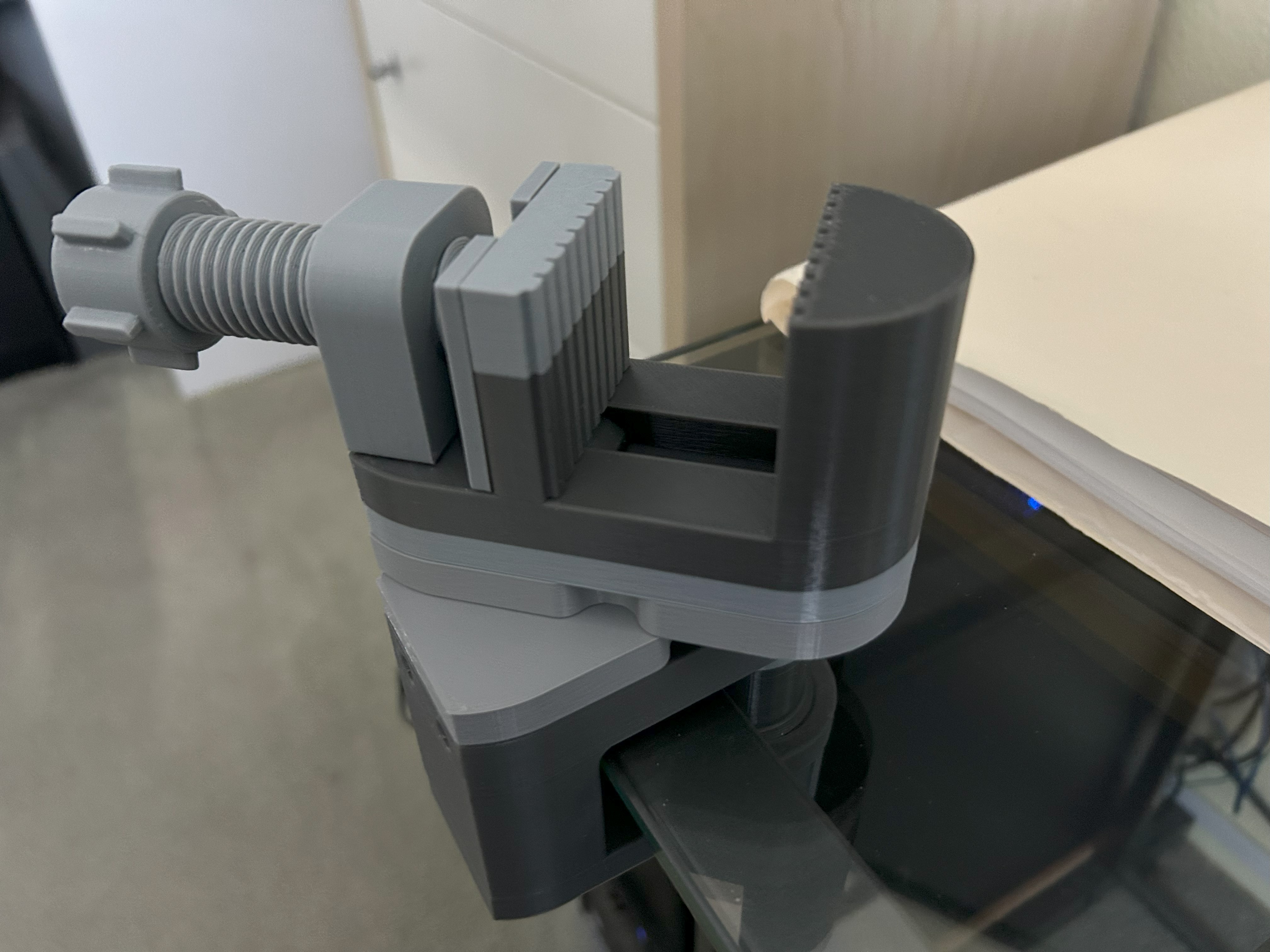 Swivel for Bench Vice with Desk Clamp by Schaffer.la | Download free ...