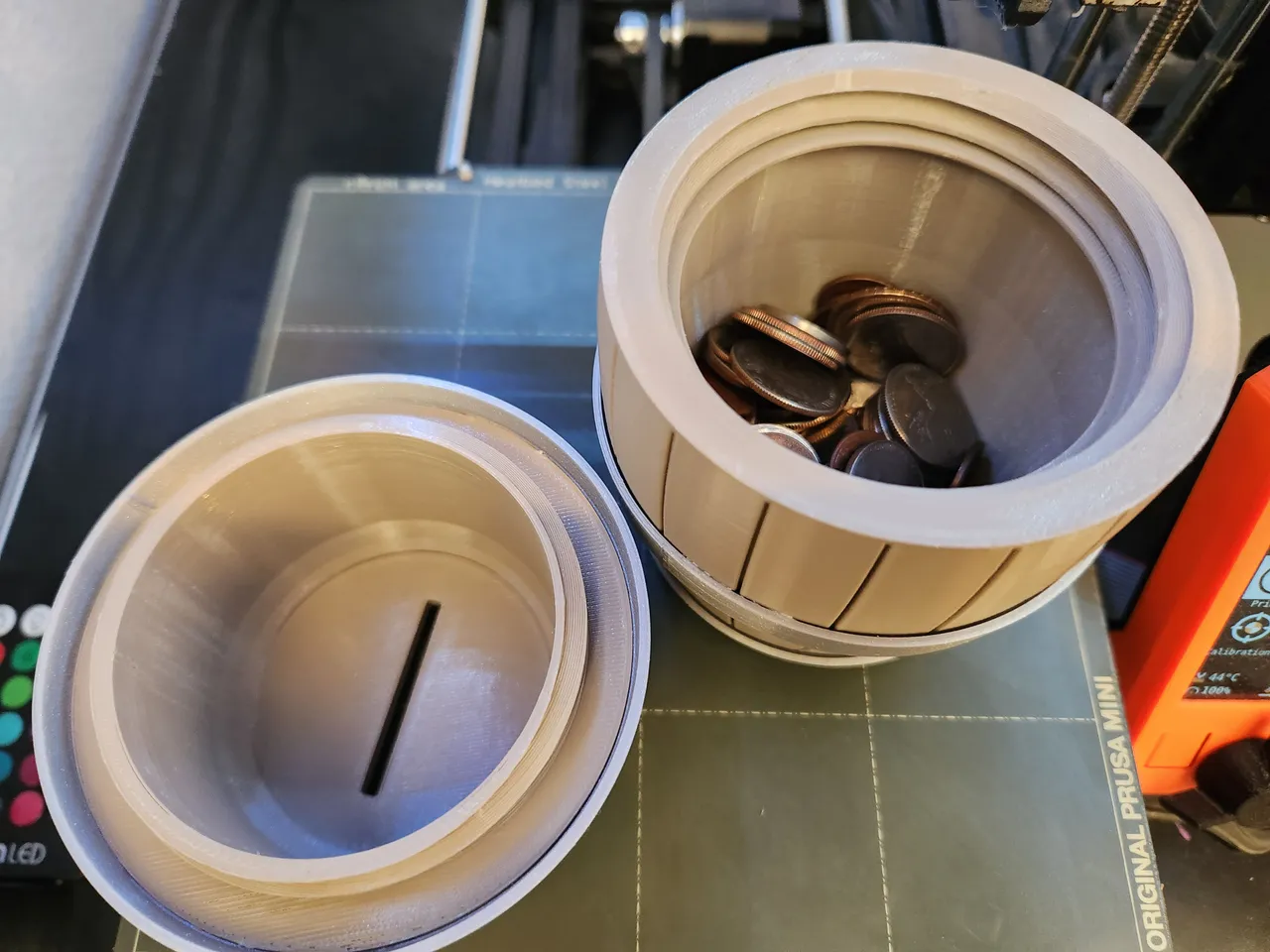 Simple Twist Open Coin Barrel by HexAxis3D | Download free STL model ...