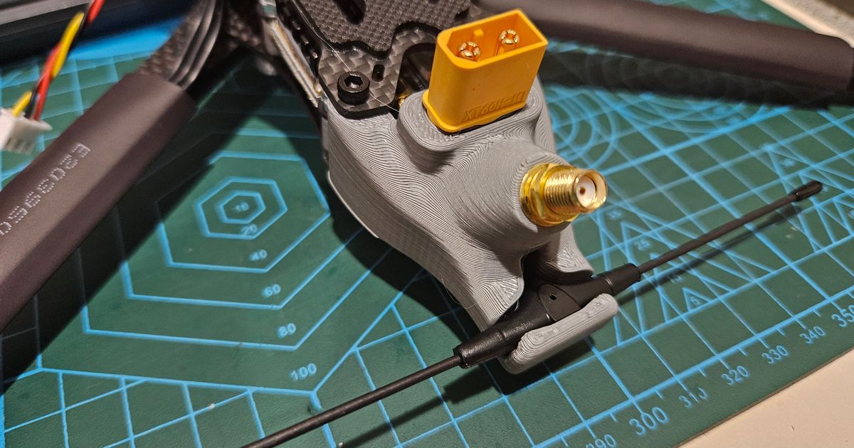 FPV drone APEX HD 8 inch carbon frame antenna mount by Sartor ...