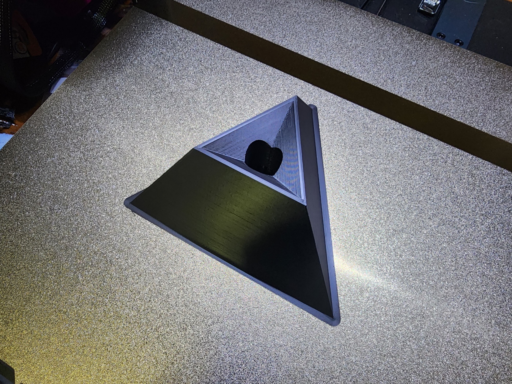 Simple stand by Levi Mowry | Download free STL model | Printables.com