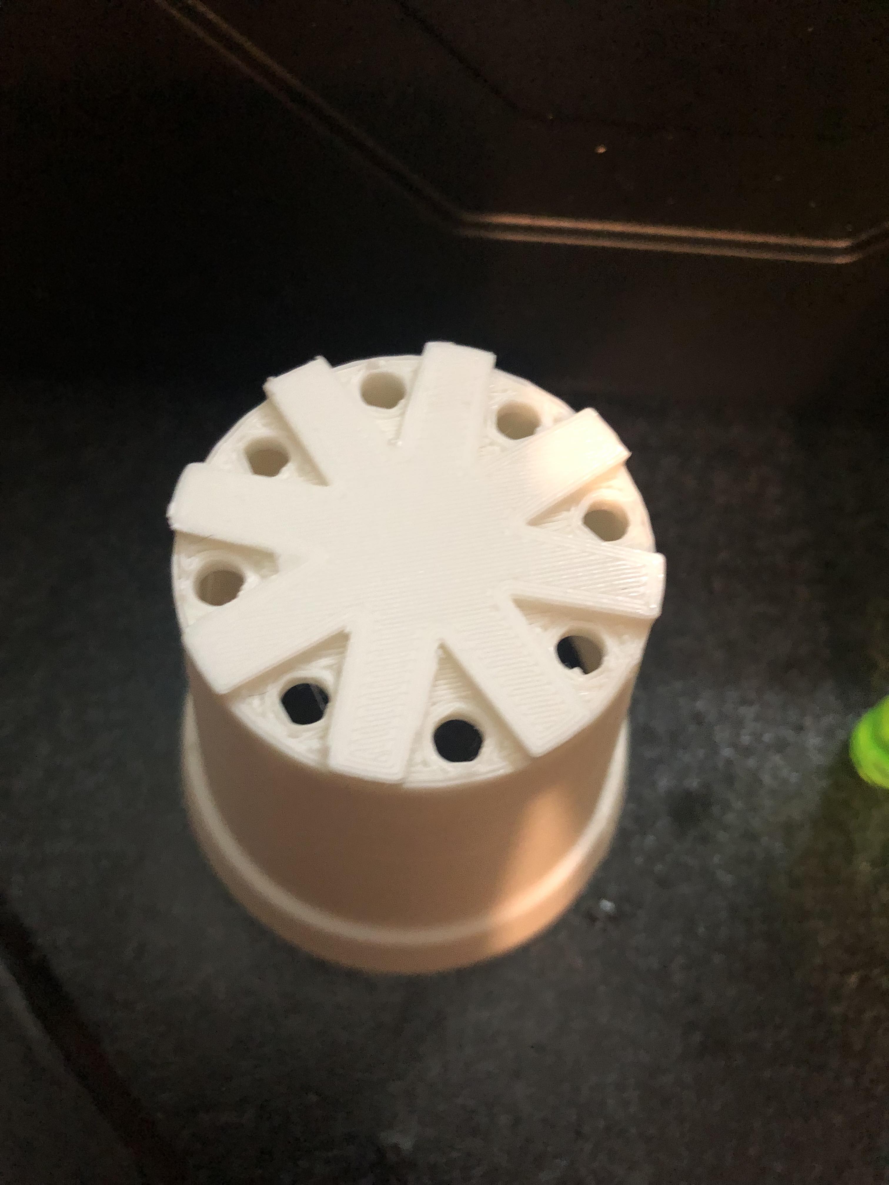 Seedling Plant Pot by Snomp | Download free STL model | Printables.com