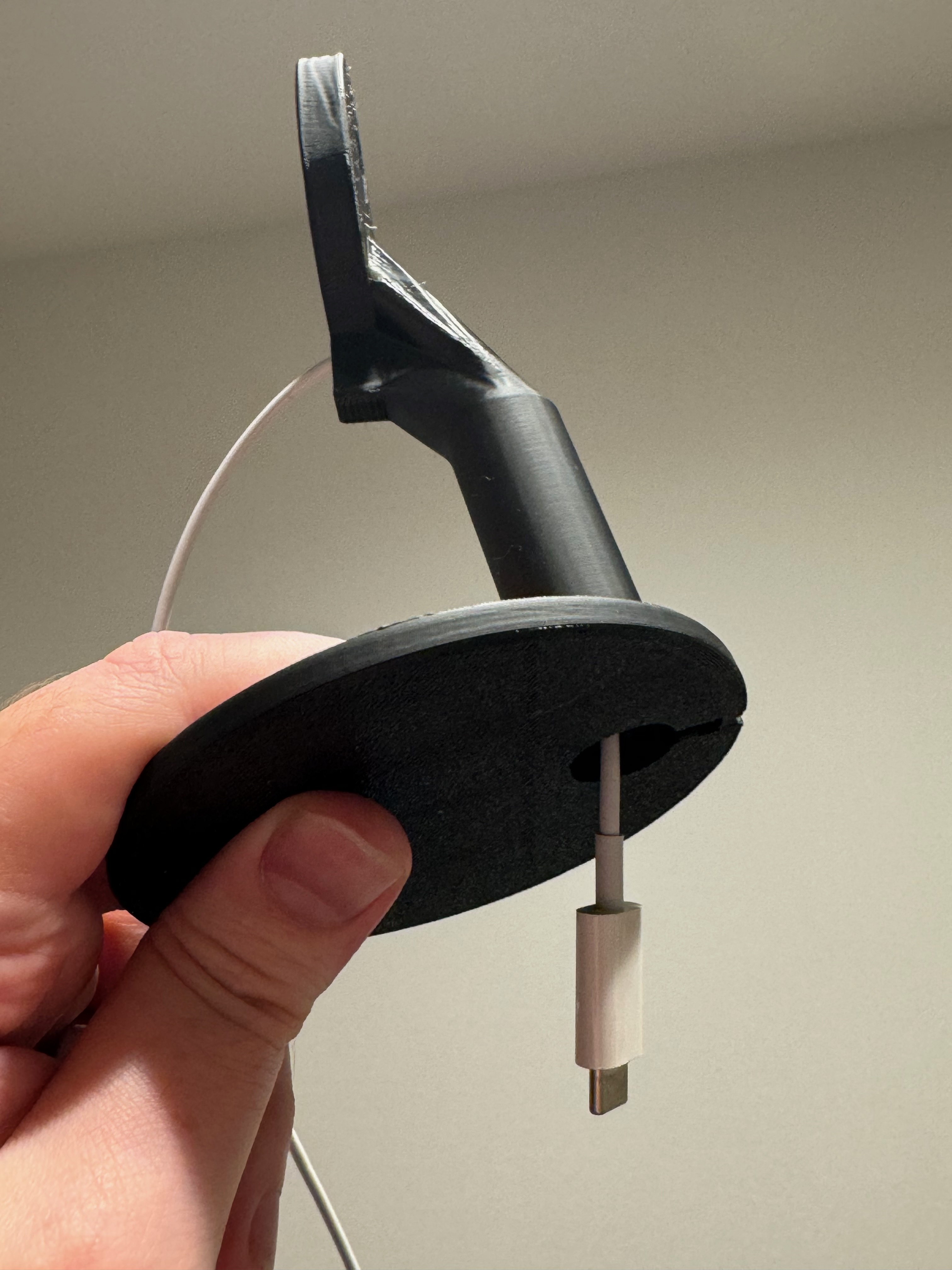 MagSafe Charger Stand by einichi | Download free STL model | Printables.com