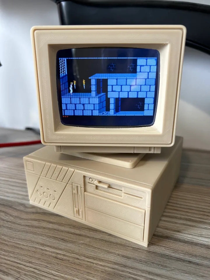 Retro Desktop PC Raspberry Pi case by fantasticmrdavid | Download free ...