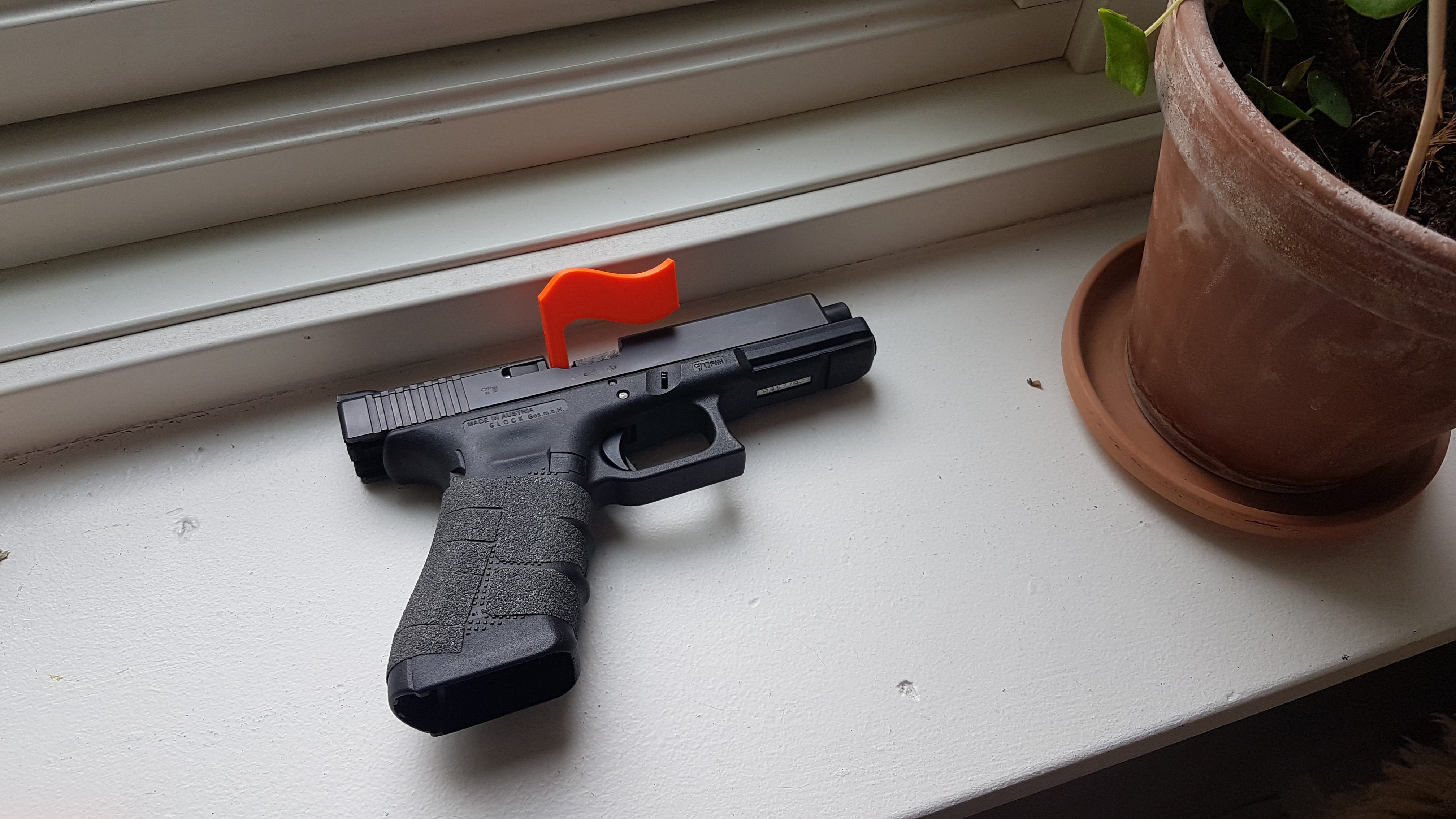 Pistol training tools and safety devices by Erl | Download free STL ...