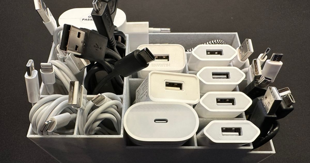Phone Charger Organizer v.2.0 by Morris | Download free STL model ...