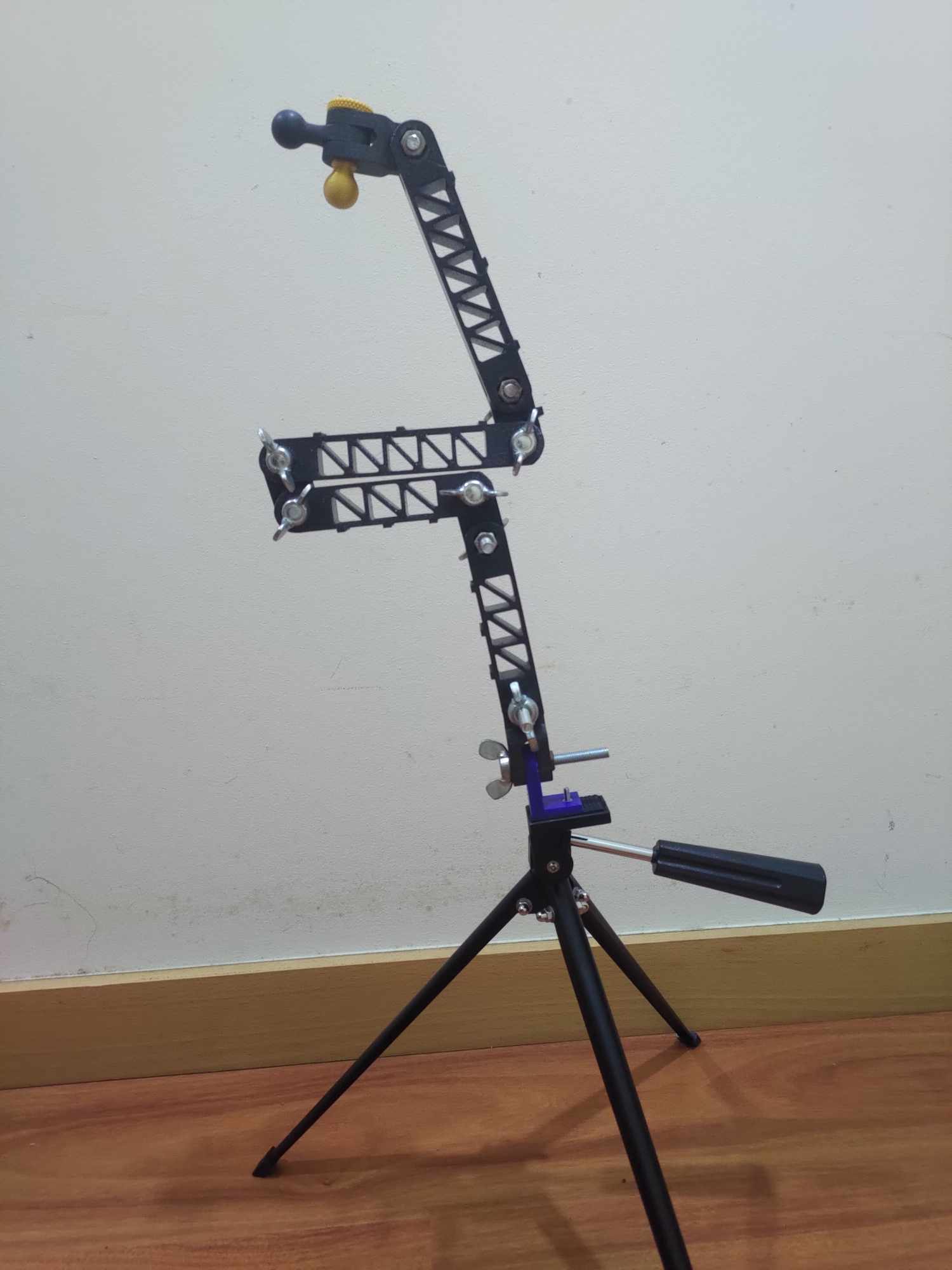 Suport for Tripod Articulating Raspberry Pi Camera Mount by Shawn ...