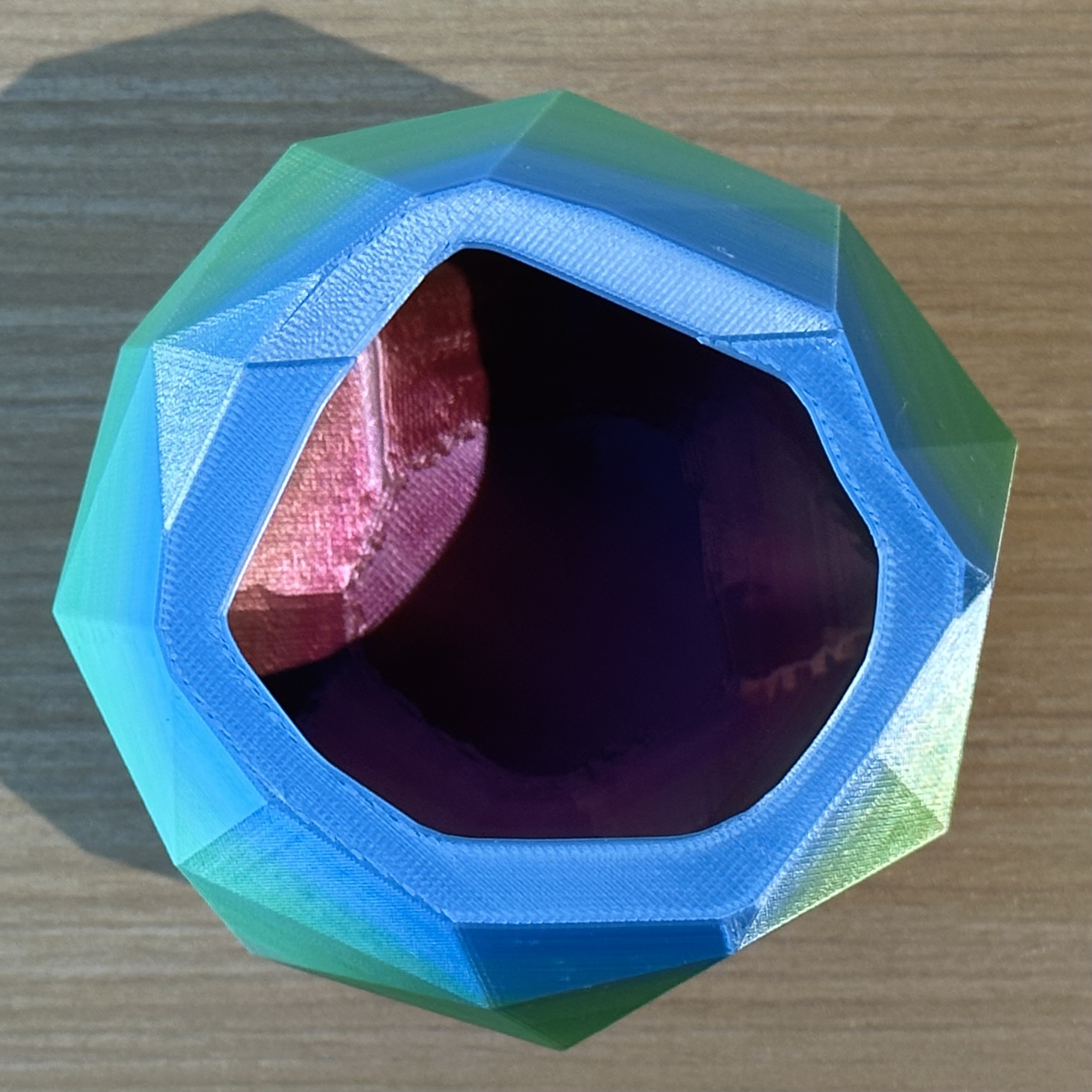 Elegant Low Poly Planters by Makerwiz | Printables Store