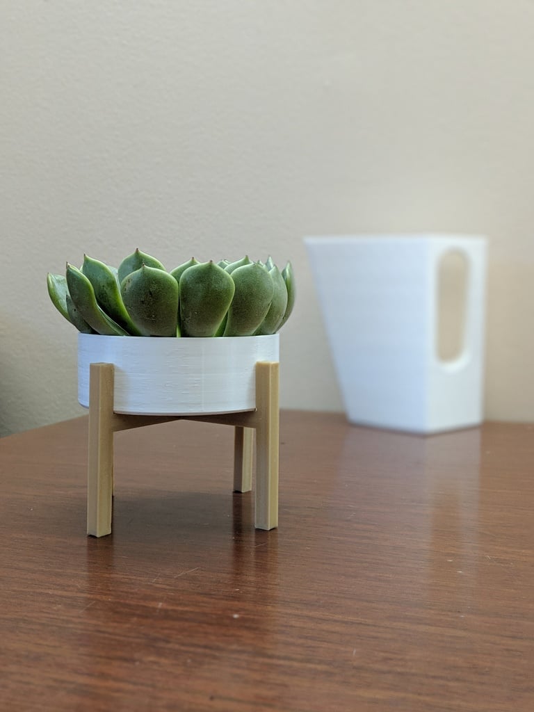 Mid Century Small Planter by Prestige Prototype | Download free STL ...
