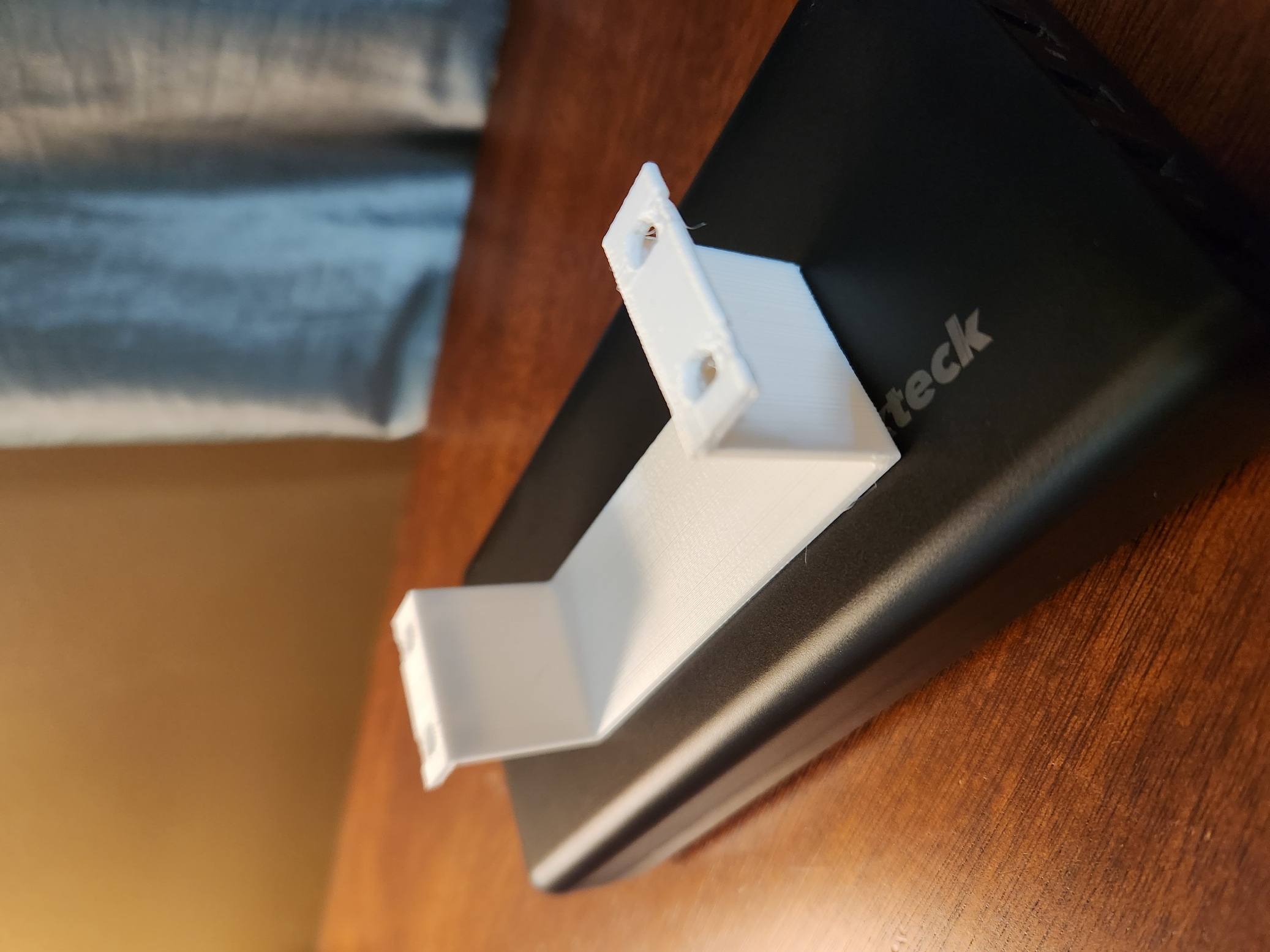 Nektech Charger Mount by ThatBadNeighbor | Download free STL model ...