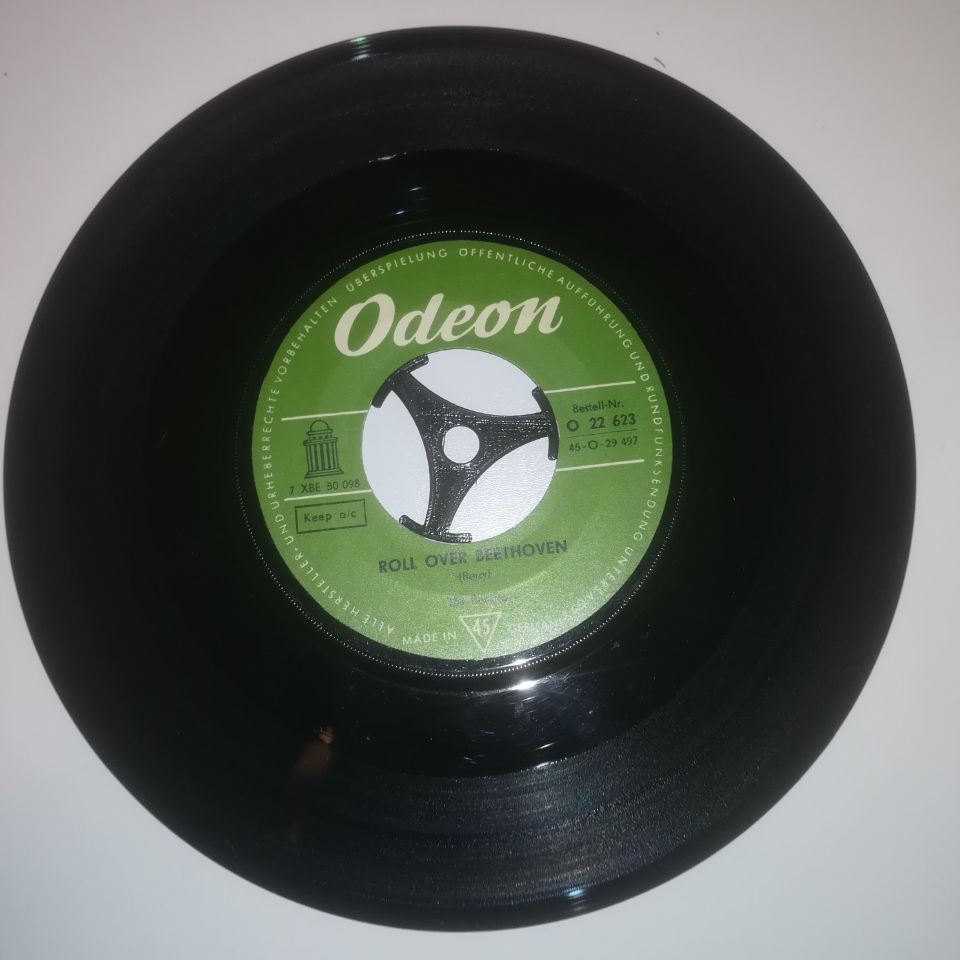 Vinyl Spacer by MitchiLaser | Download free STL model | Printables.com