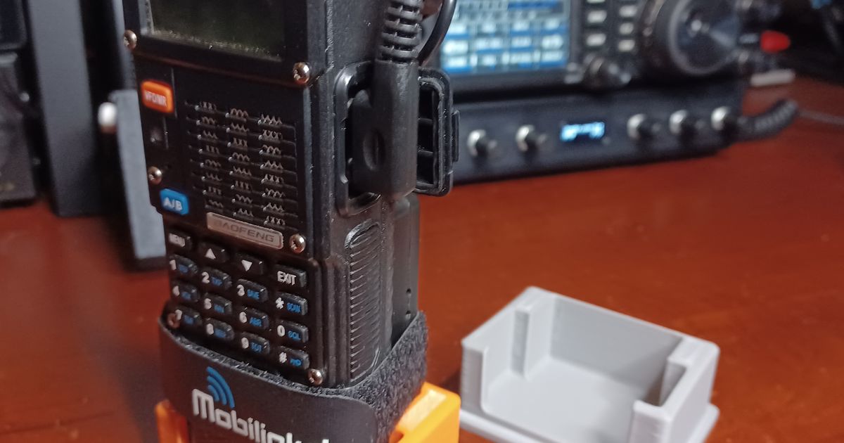 Stand for the UV-5R with Mobilinkd TNC by Jim | Download free STL model | Printables.com