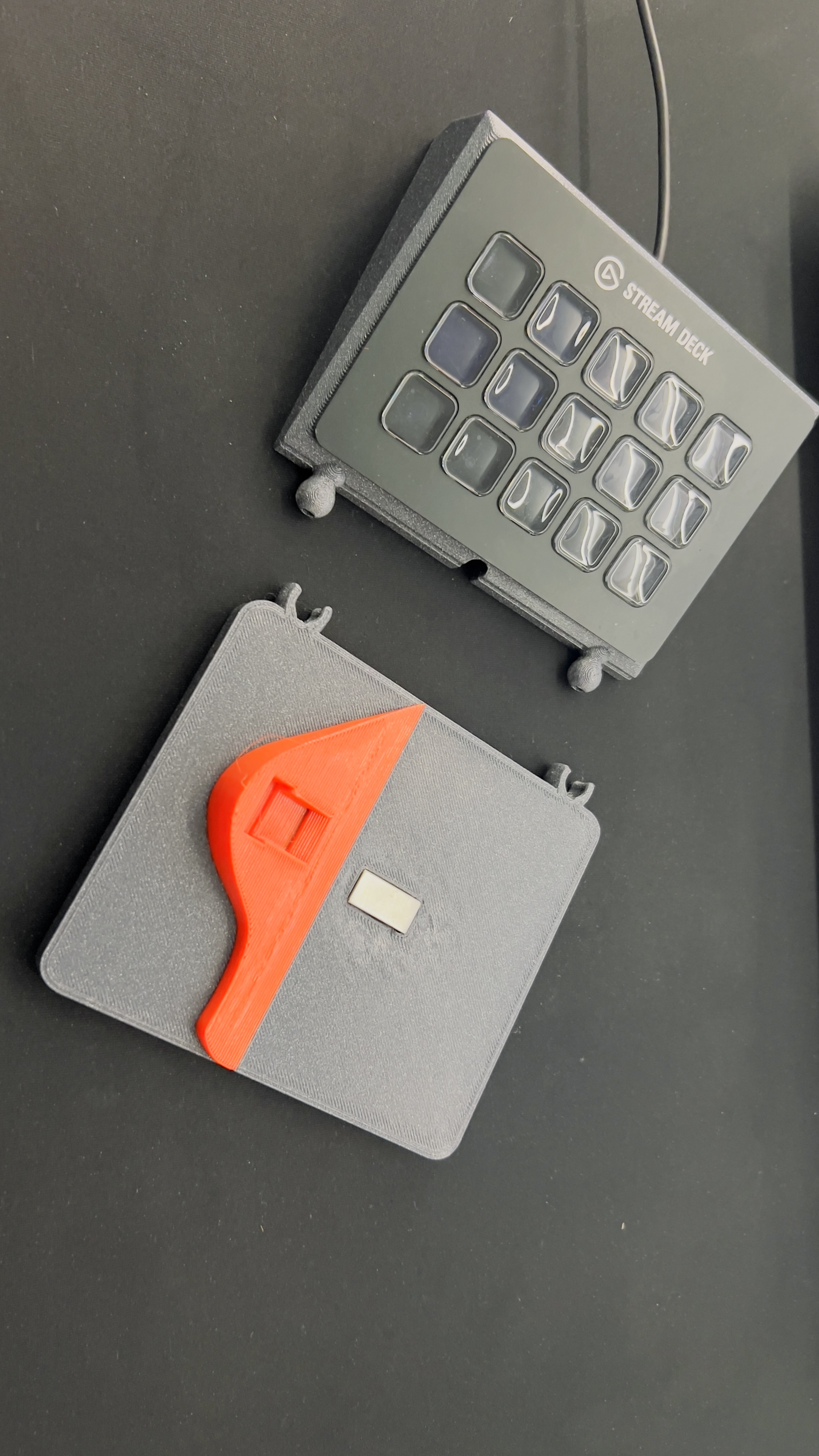 Stream Deck + Logitech MX Ergo Mouse by Alfredo Lozano | Download free ...