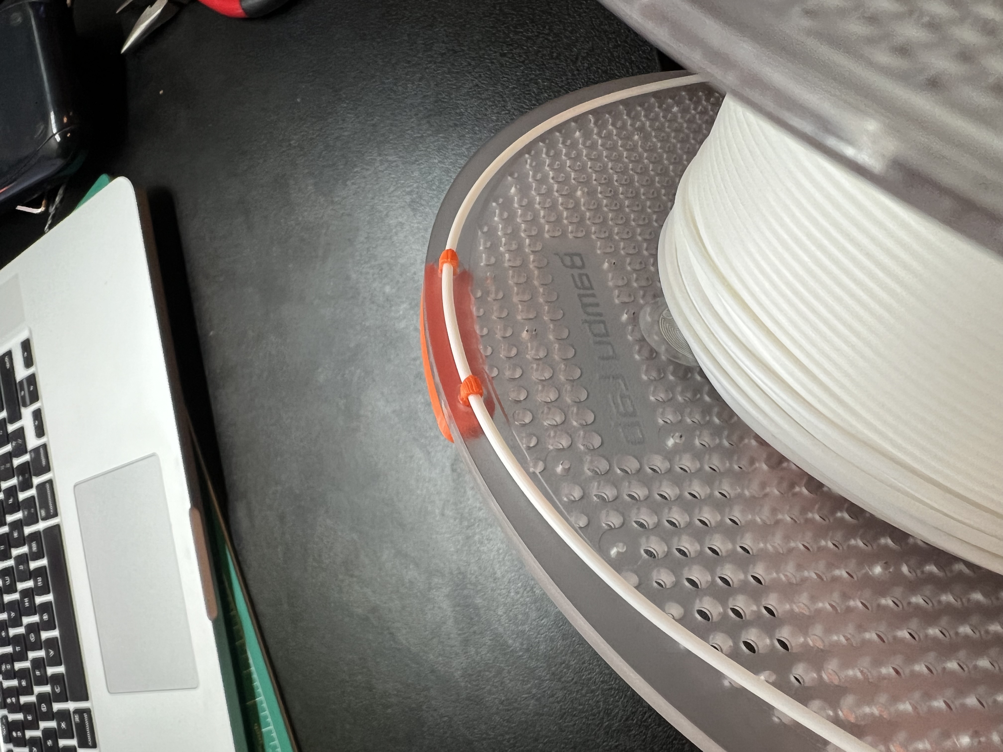 “No Slip Clip” a Bambu Spool Filament Clip by Kevin | Download free STL ...