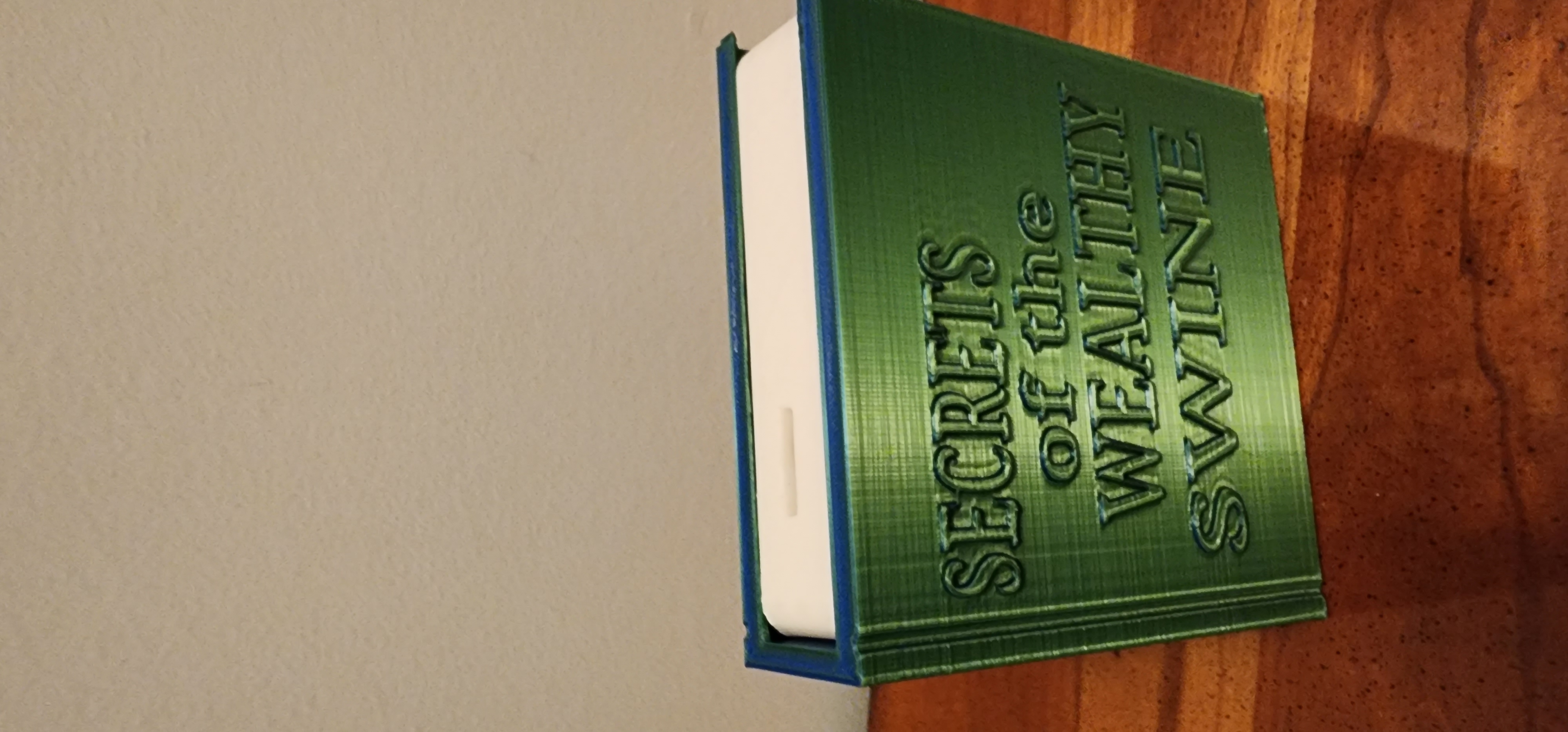 Hidden Book Bank by Monica Cogan | Download free STL model | Printables.com