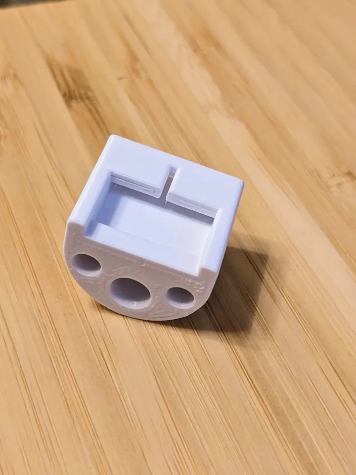 Syringe adapter by Michael Kehm | Download free STL model | Printables.com