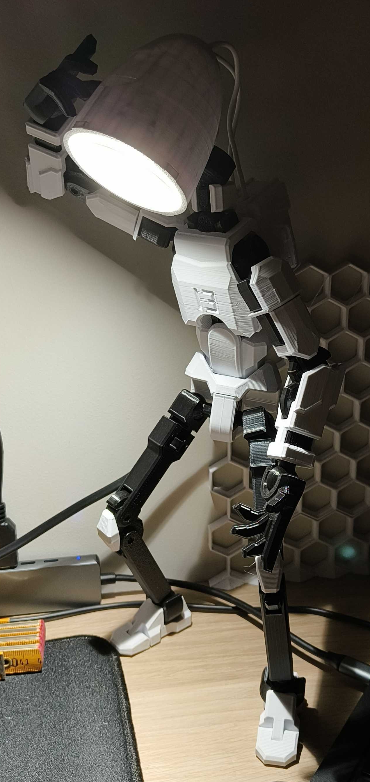 Dummy 13 Lamp mode by Teseties | Download free STL model | Printables.com