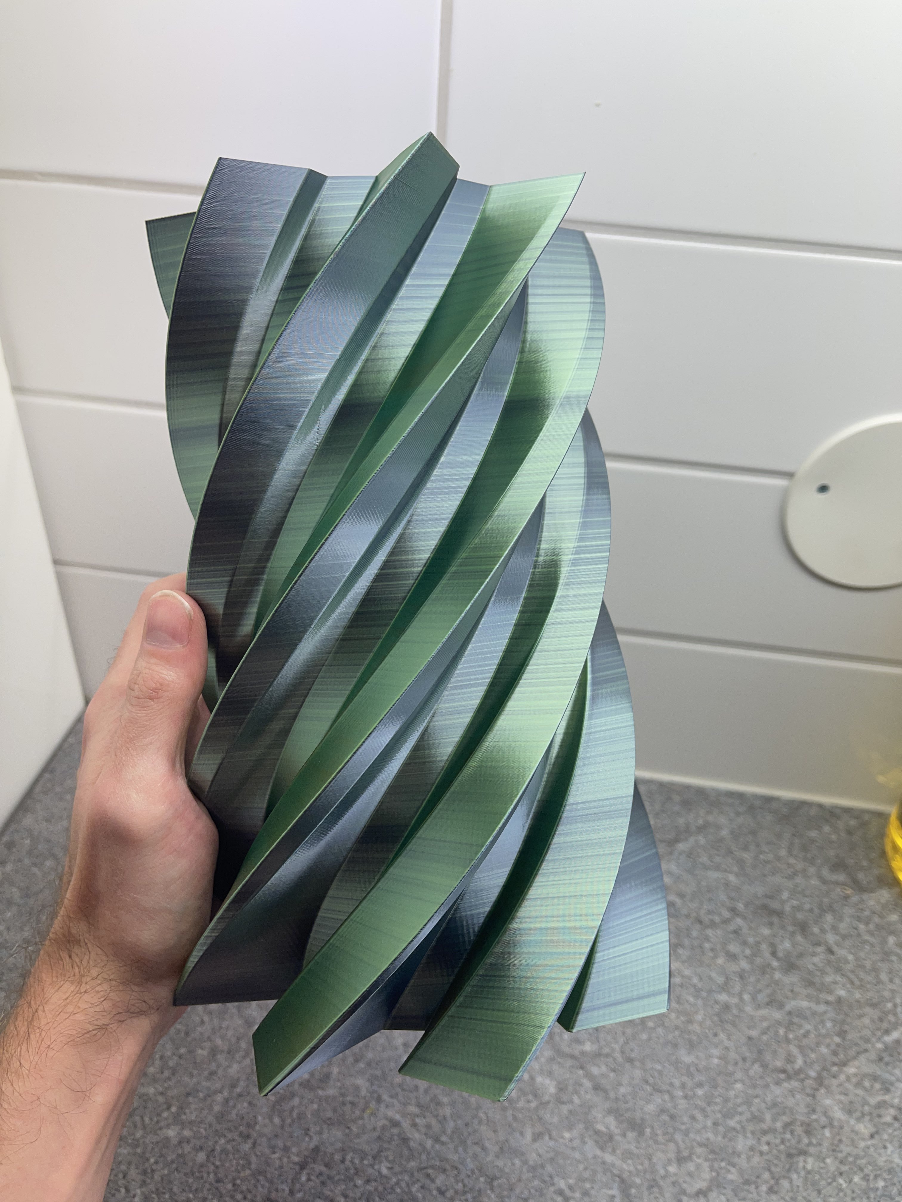 Vortex vase by XaioLTD | Download free STL model | Printables.com