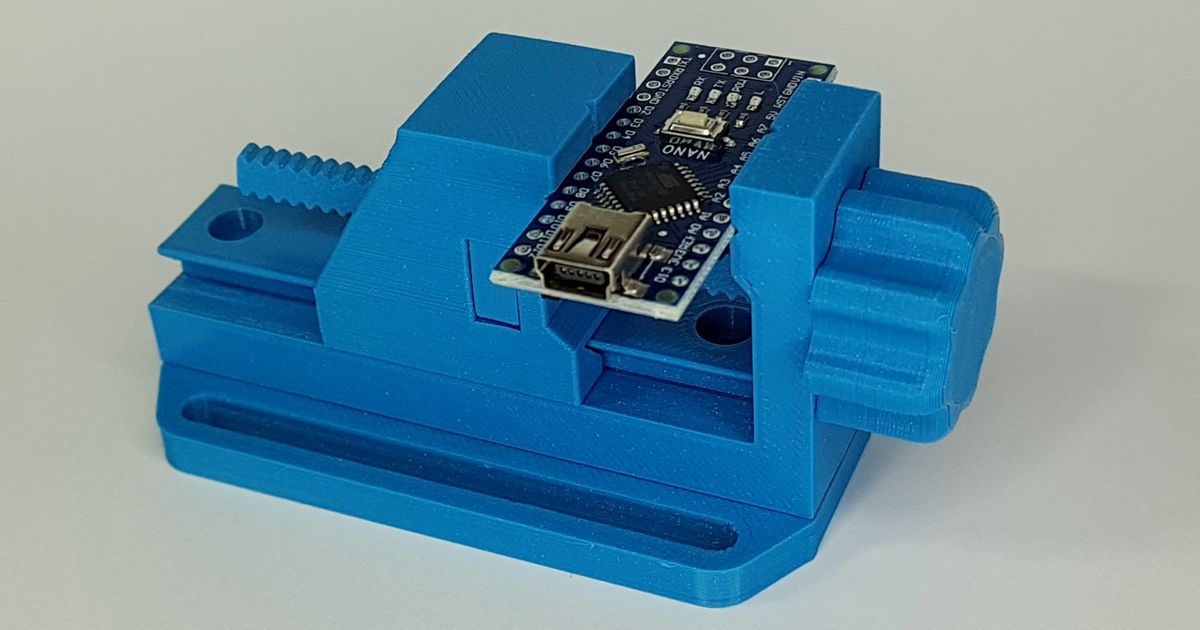 Miniature Vice 2.0 => 100% printed, no metal parts required by HD ...