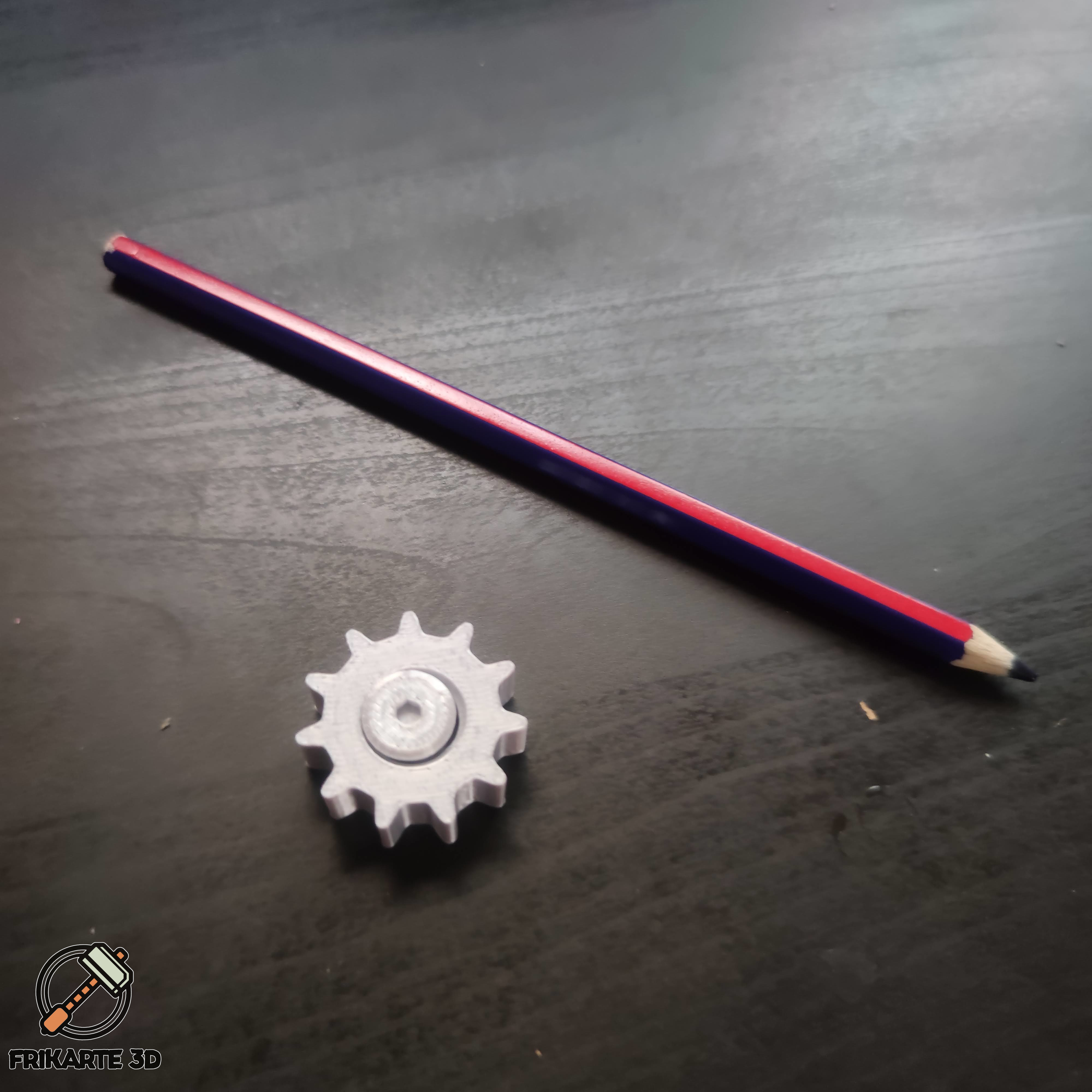 Gear Print In Place Pencil Spinner by Frikarte3D | Download free STL ...