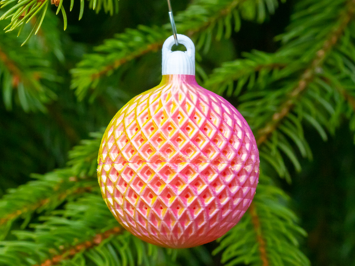 Christmas Ball - Super Fine Lattice by Dazus K | Download free STL ...