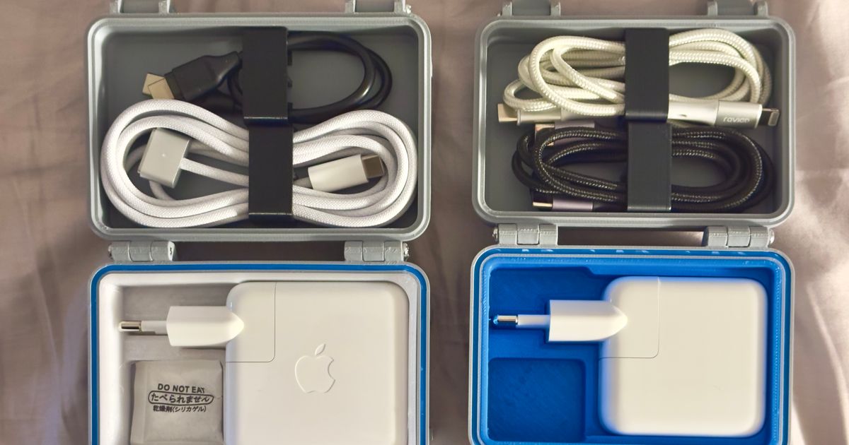 Apple 30w USB-C power brick and two cables storage box (EU version) by ...