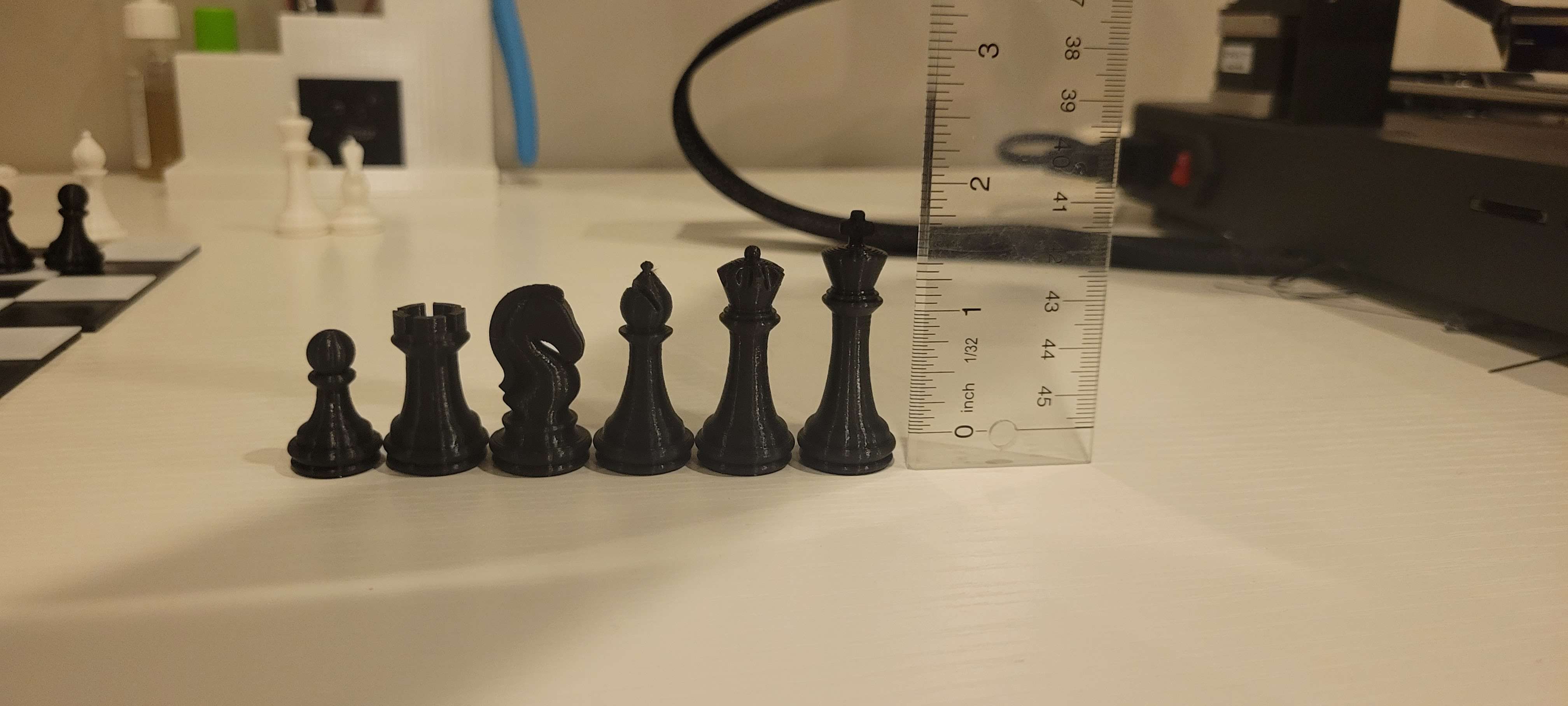 Mini portable chess set with proportional pieces and board (4x4 modules ...