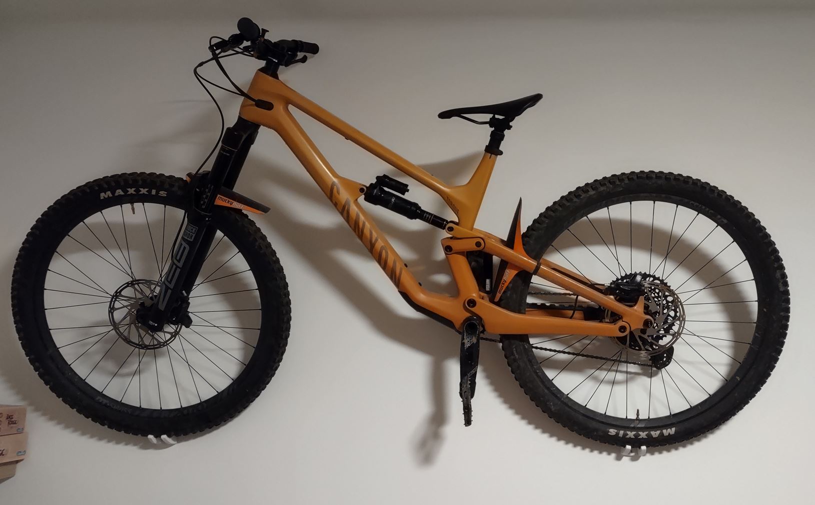 A bicycle wall support by Cunnedda | Download free STL model ...