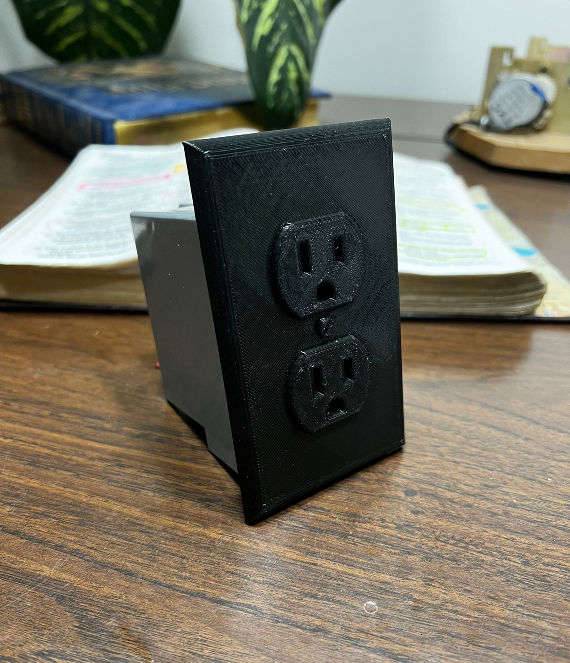 Magnetic Outlet Box Kit by jb646 | Download free STL model | Printables.com