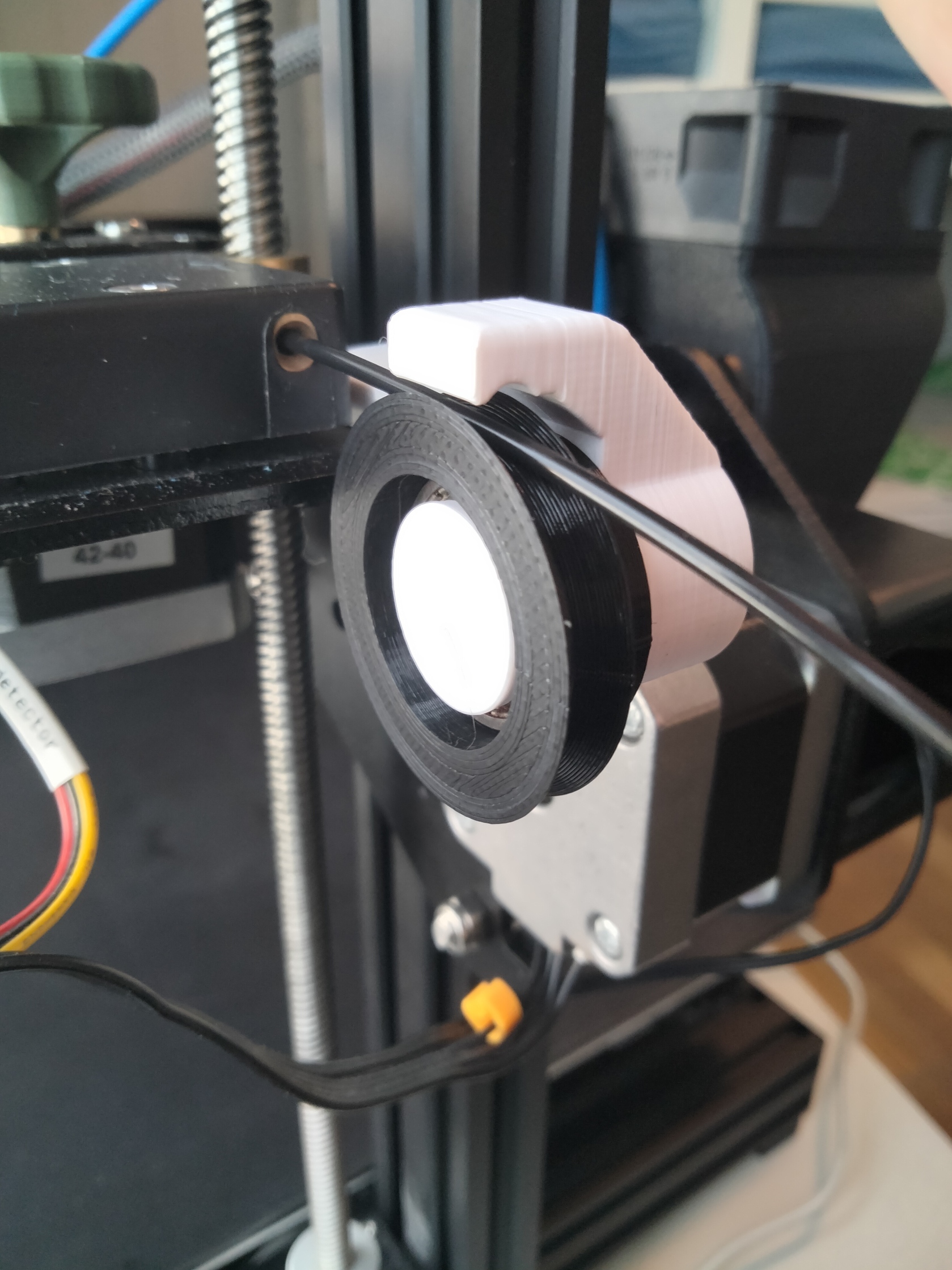 Ender 3 Max Filament Guide (Reupload) by LasuJuhani | Download free STL ...