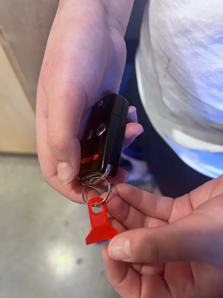 key chain sized ice scraper by Oliver | Download free STL model ...