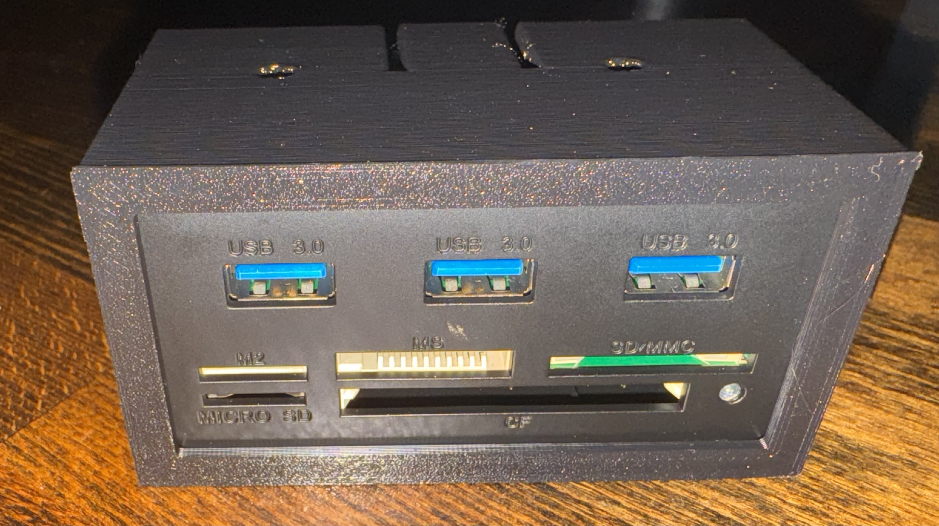 Card Reader Under Desk Mount by Zarderxio | Download free STL model ...