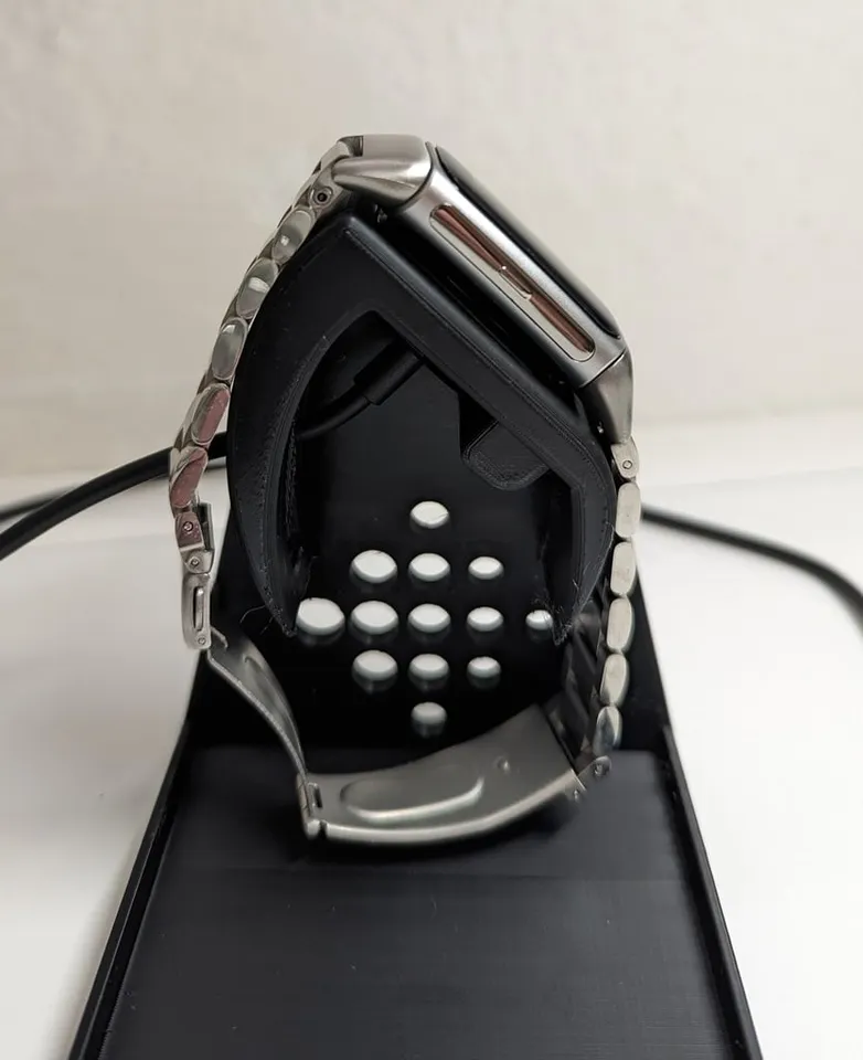 FITBIT CHARGE 6 STAND v2 by Instant Rusty | Download free STL model ...