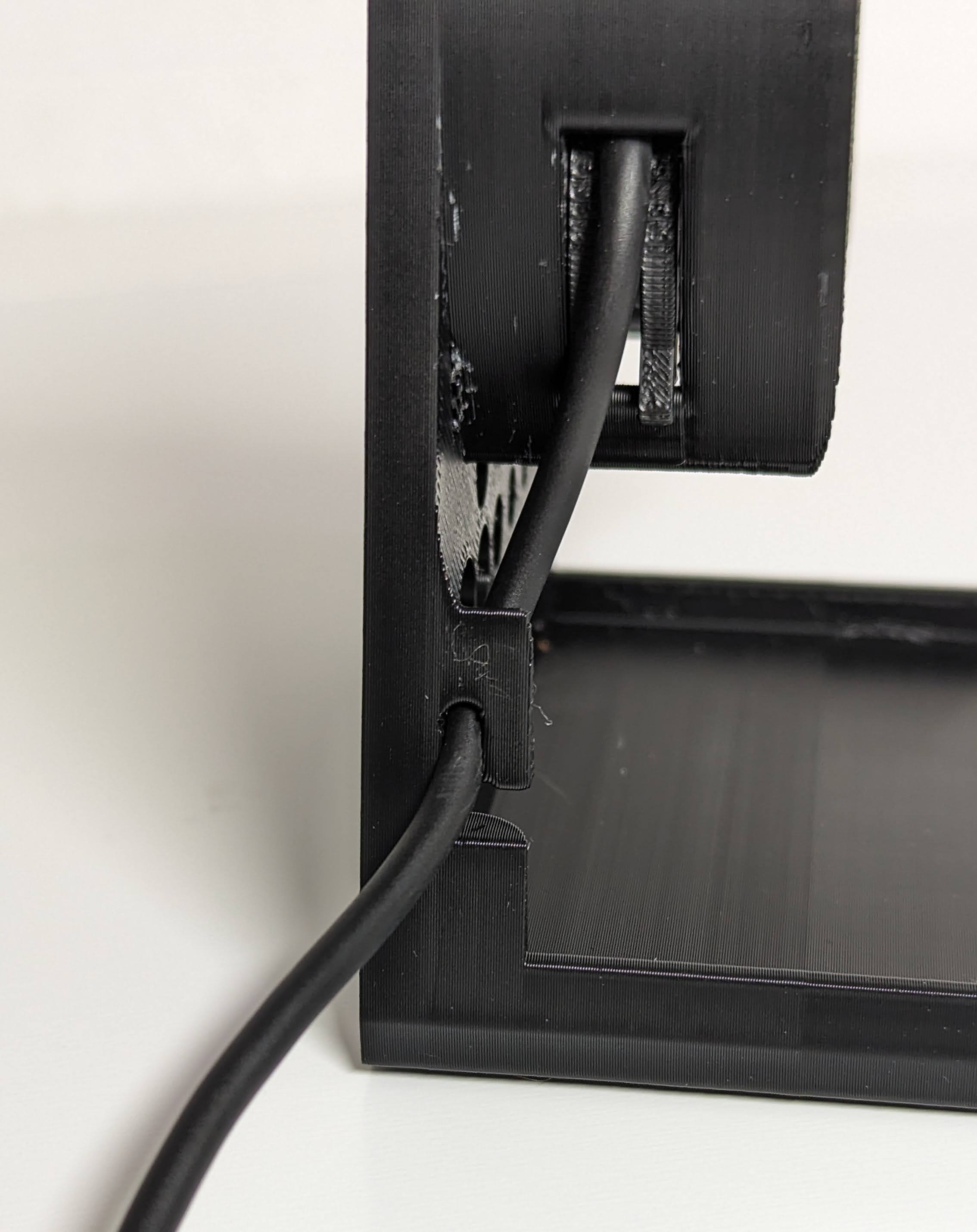 FITBIT CHARGE 6 STAND v2 by Instant Rusty | Download free STL model ...