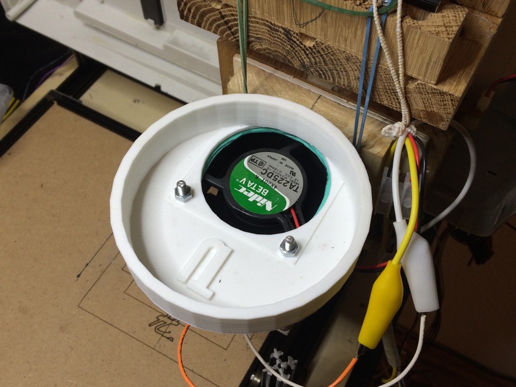 Extraction - 60 mm fan in 100 mm pipe / Absaugung Laser OBEN - 60er ...